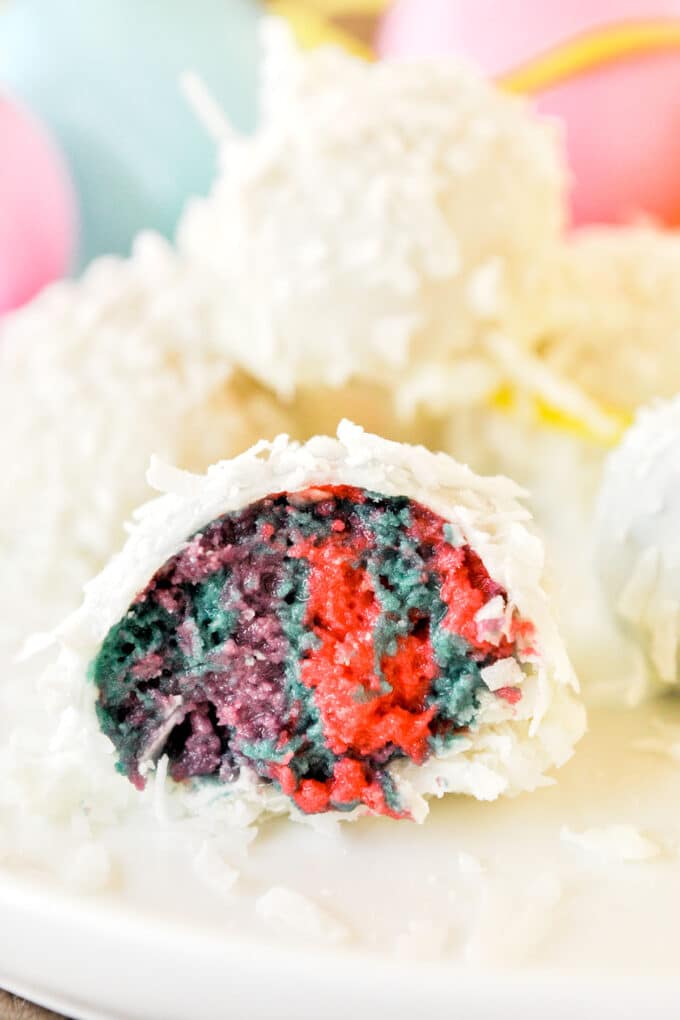 Easter Bunny Tails Recipe {Oreo Truffles} - Home Cooked Harvest