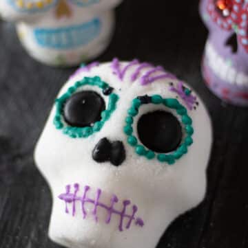 How to make Day of the Dead Sugar Skulls (Mexican skull) - Home Cooked ...