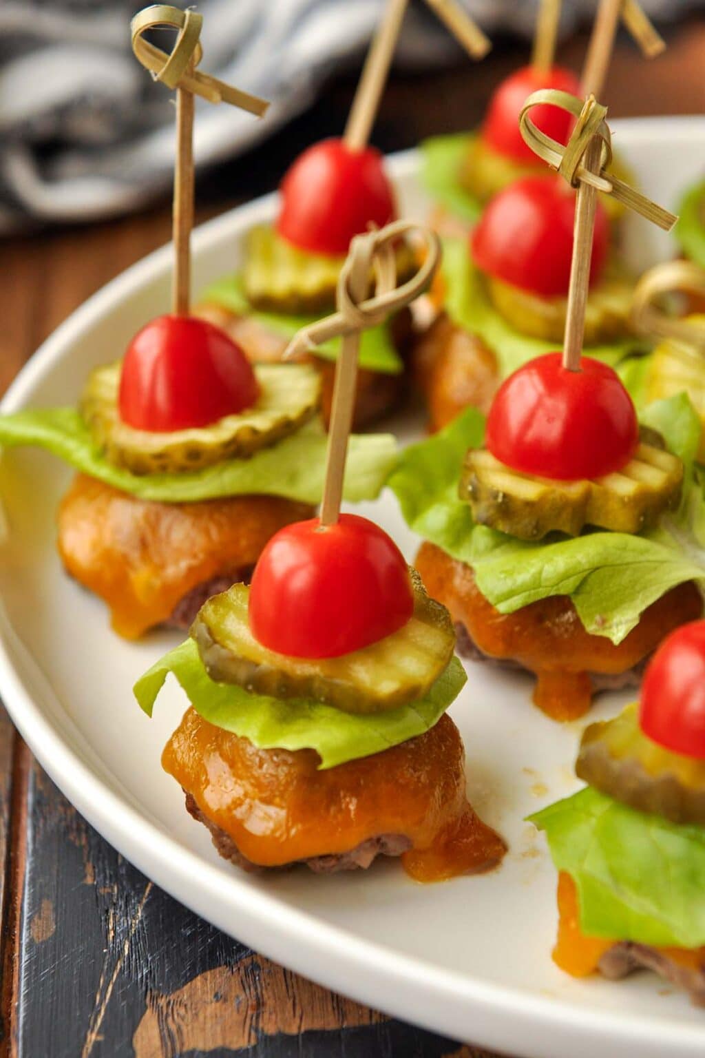 Best Mini Bunless Burger Bites Recipe {Low-Carb} - Home Cooked Harvest